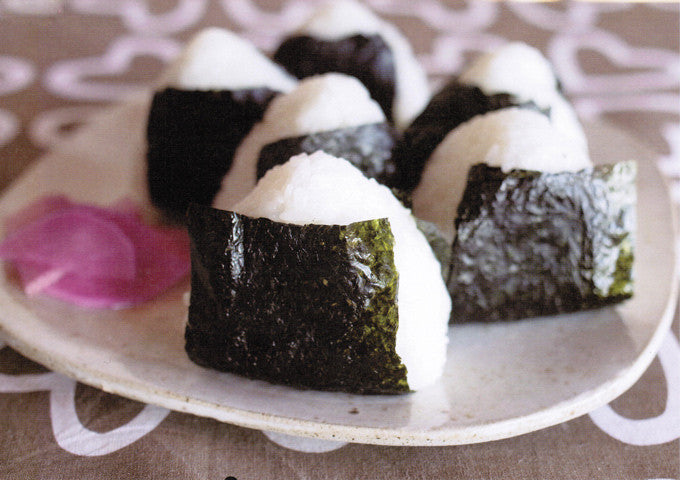 Easy onigiri mold – AKAZUKI